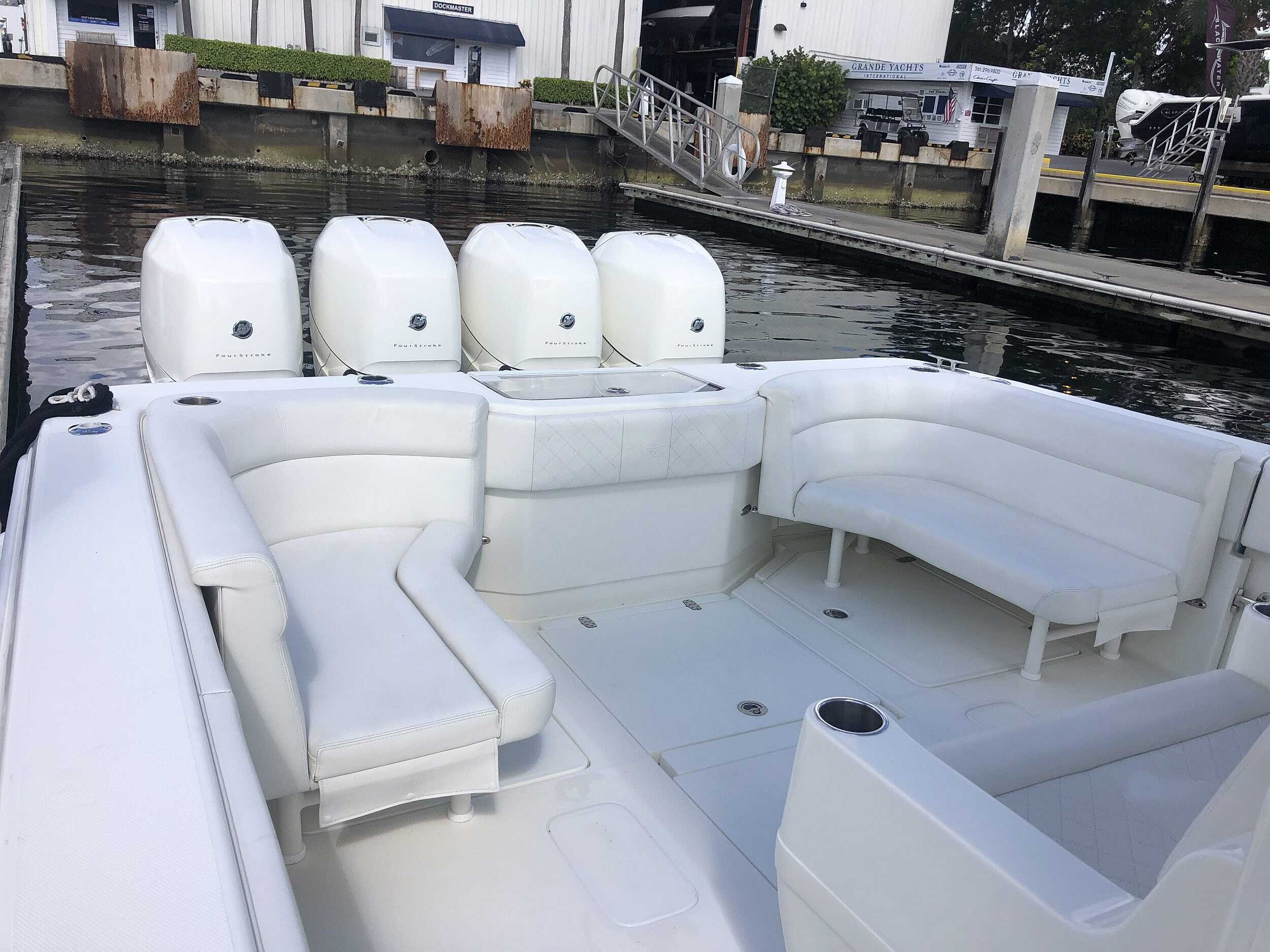 Pre-Owned Boats Archive | SeaVee Boats