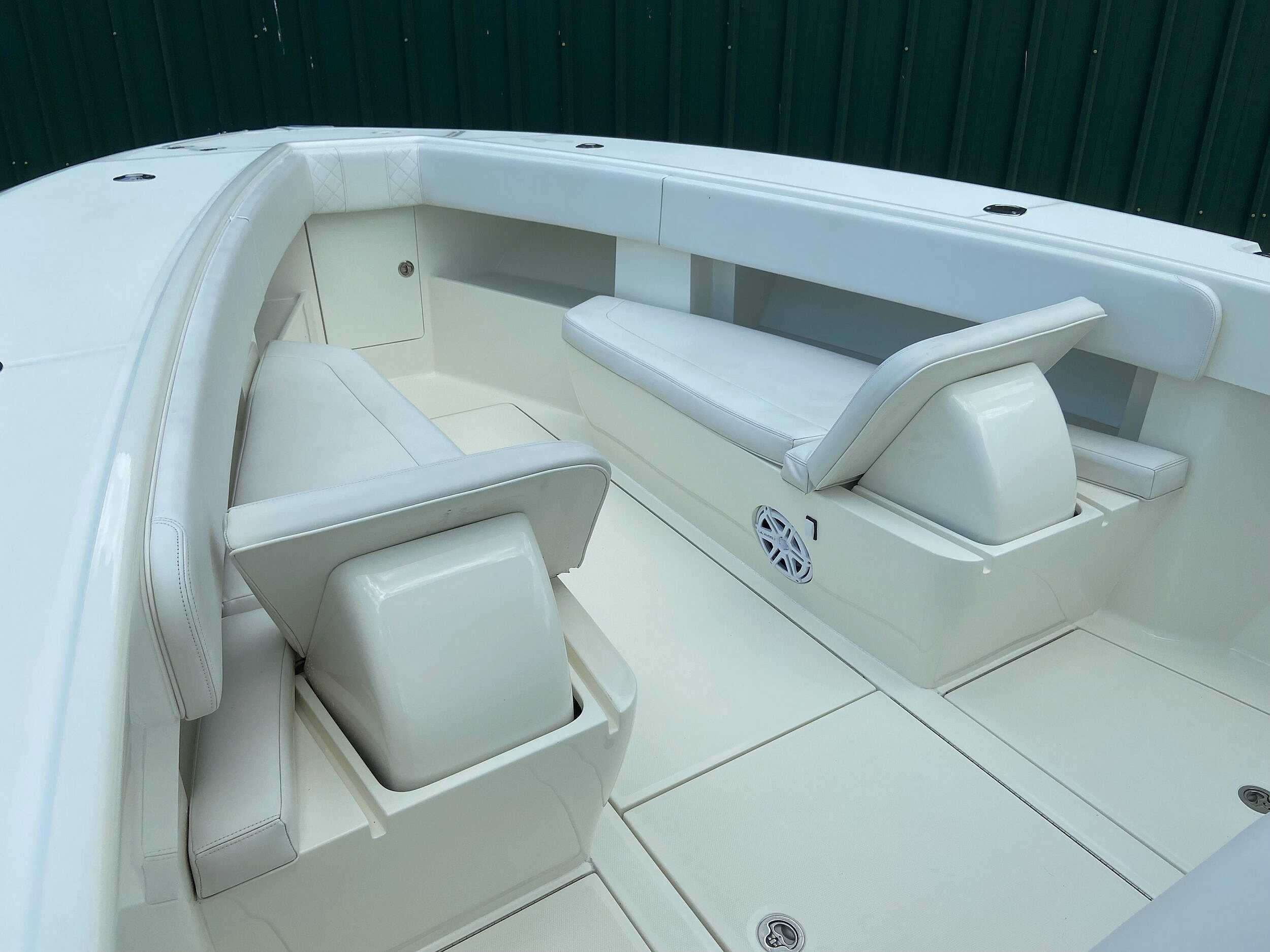 Pre-Owned Boats Archive | SeaVee Boats